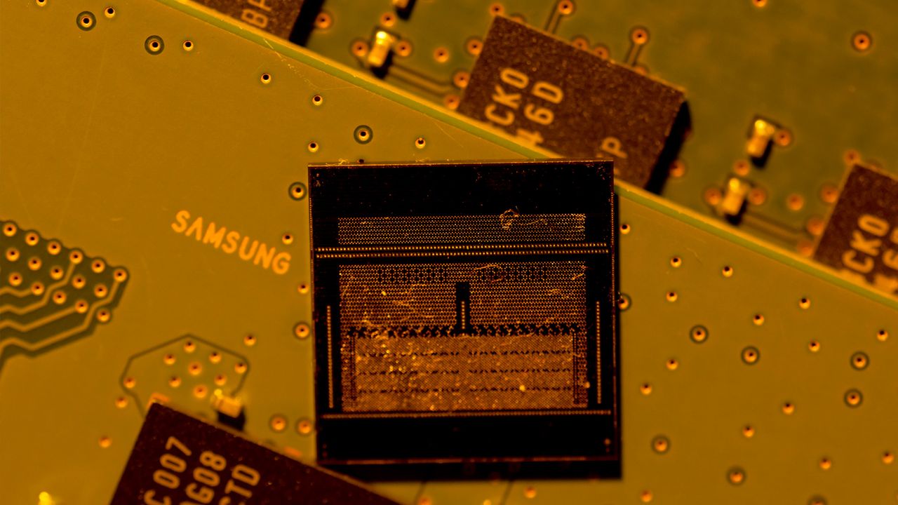 Samsung’s Experimental NAND Design Could Dramatically Cut SSD Power Us ...
